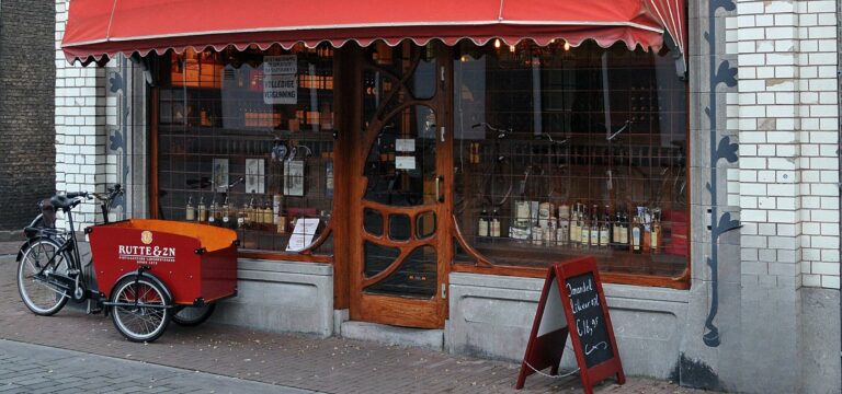 Rutte Jenever & Distilleerderij - In Dordrecht