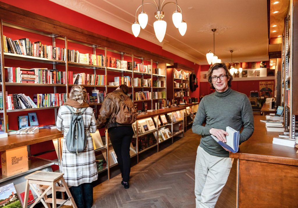 Boekhandel Vos & Van der Leer - In Dordrecht